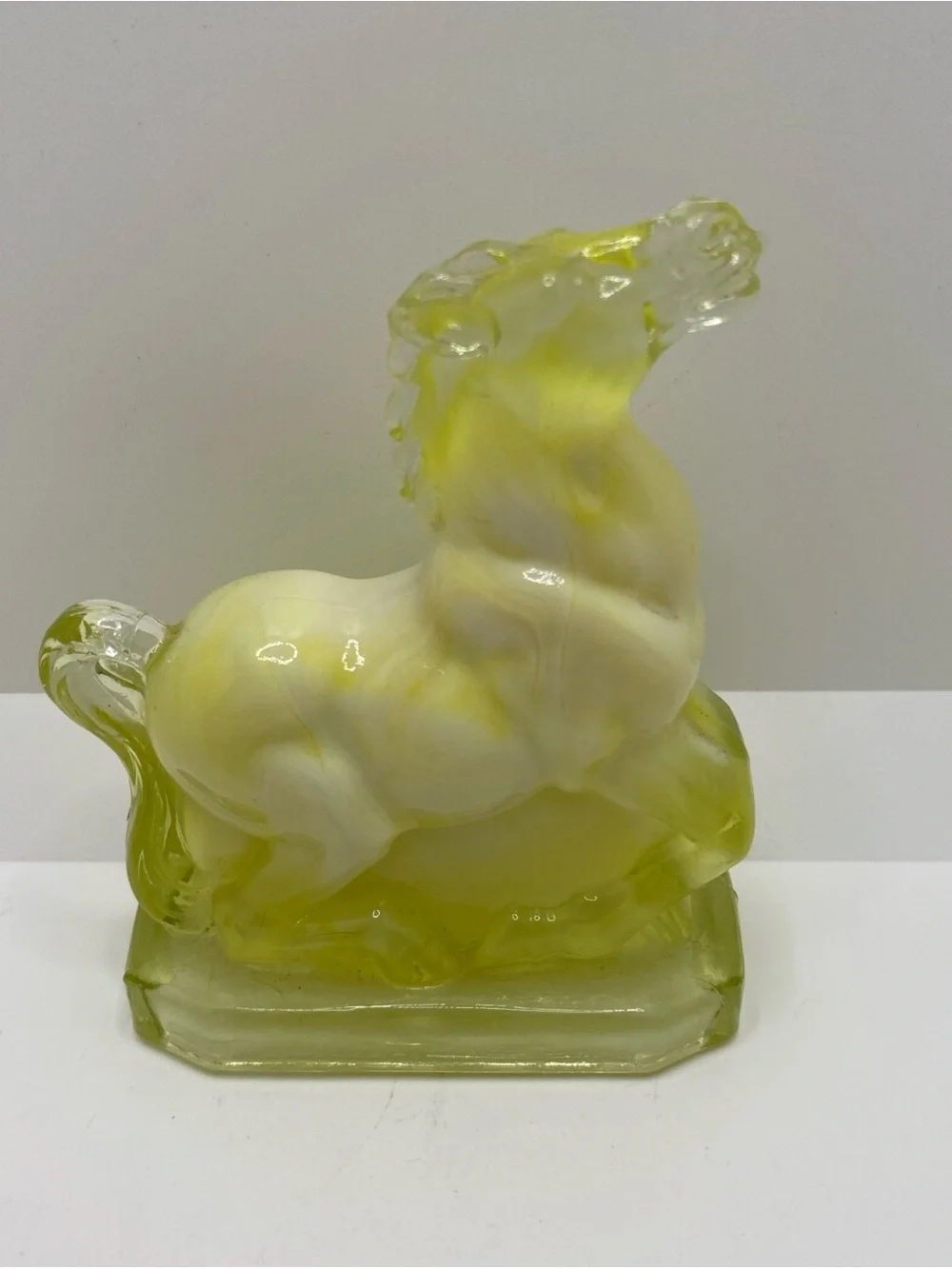 Boyd Glass | Art | Joey Horse Boyd Glass Yellow Cornsilk Slag Glass ...